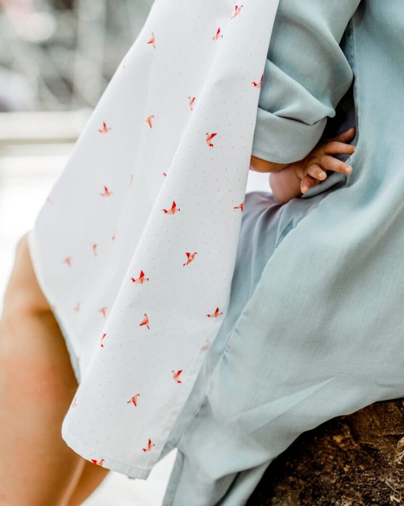 Nursing Cocoon Origami Coral • Baby on the Move • Shop now